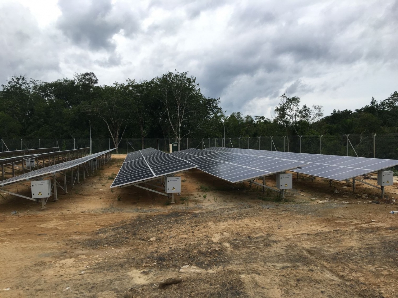 Empery Solar | Carbon Steel Single-pillar Mounting System | Solar ...